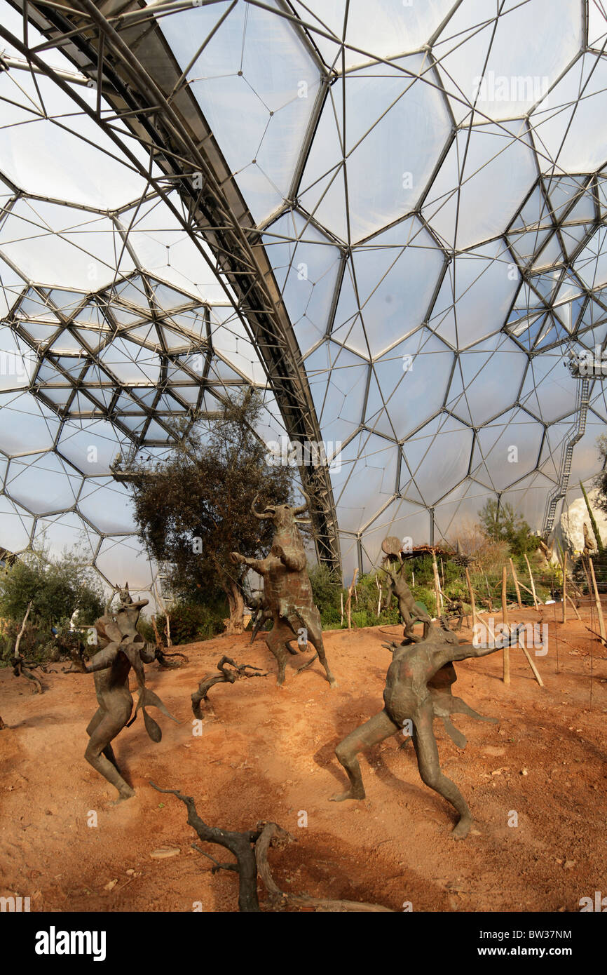Statue eden project hi-res stock photography and images - Alamy