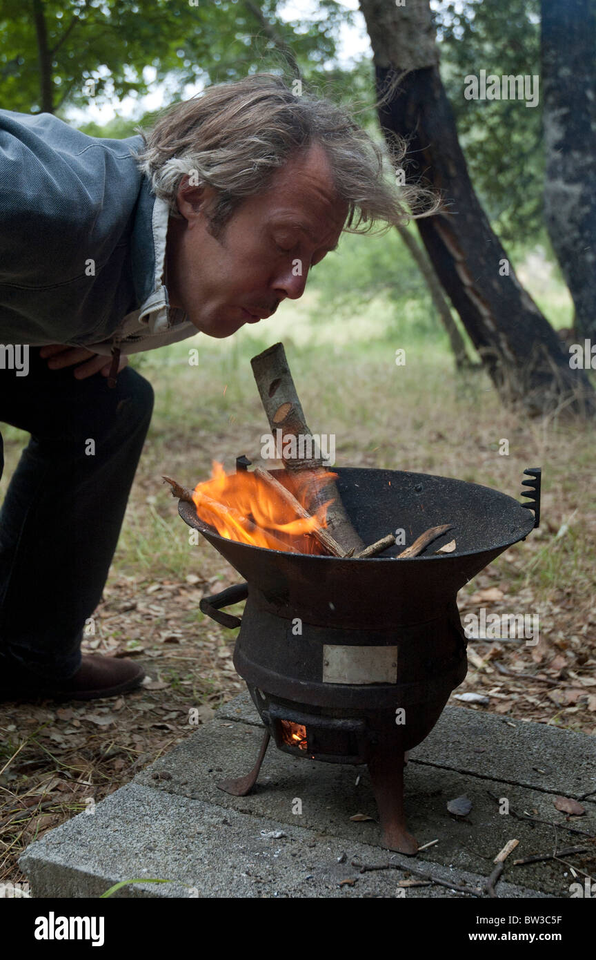 Man breathing fire hi-res stock photography and images - Alamy