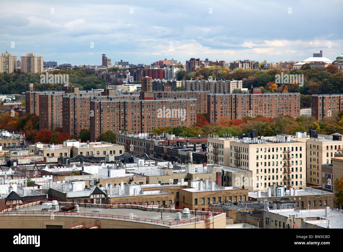 Housing projects new york city High Resolution Stock Photography and ...