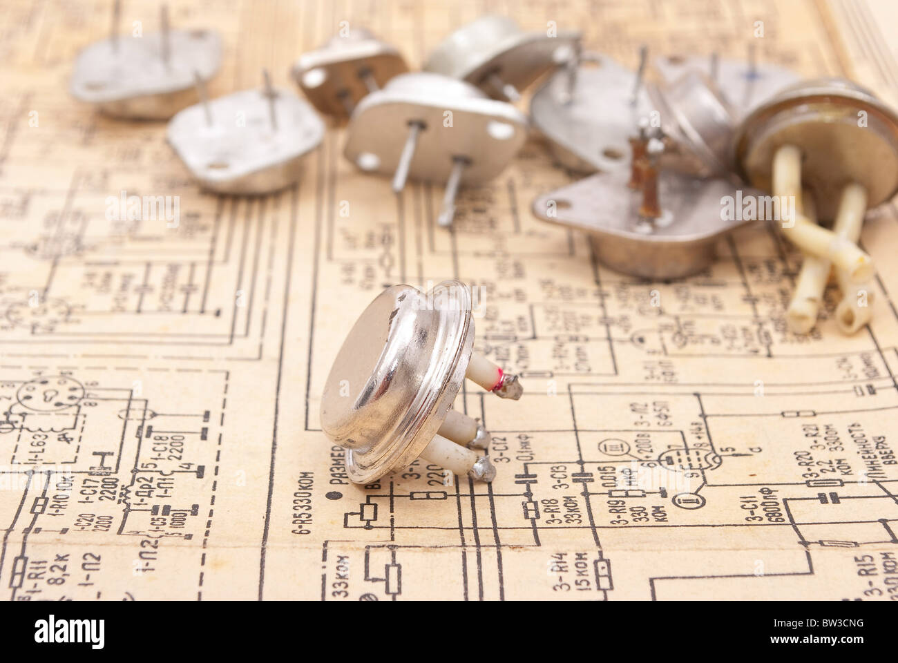 Old transistors hi-res stock photography and images - Alamy