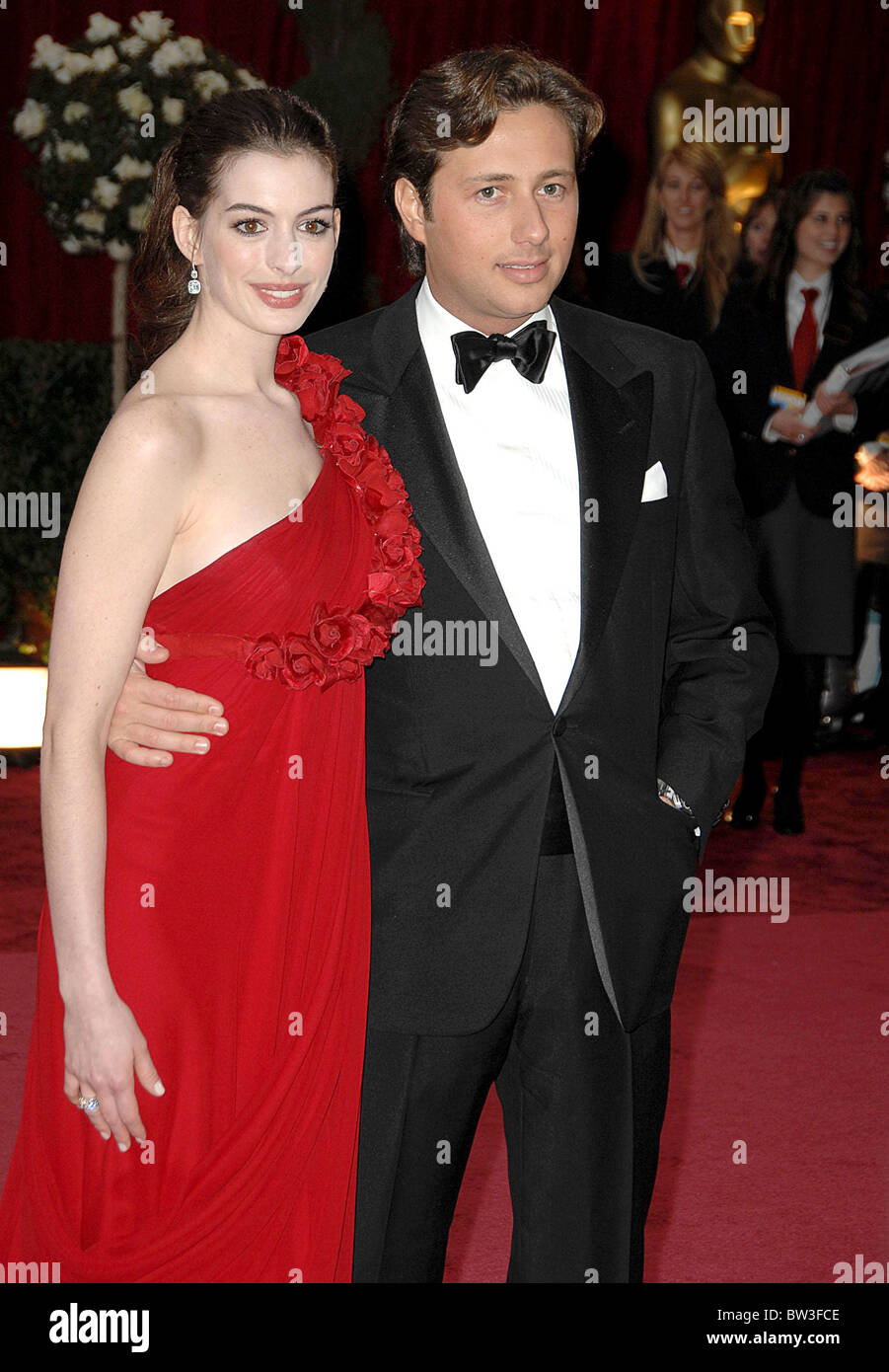 Anne Hathaway And Raffaello Follieri