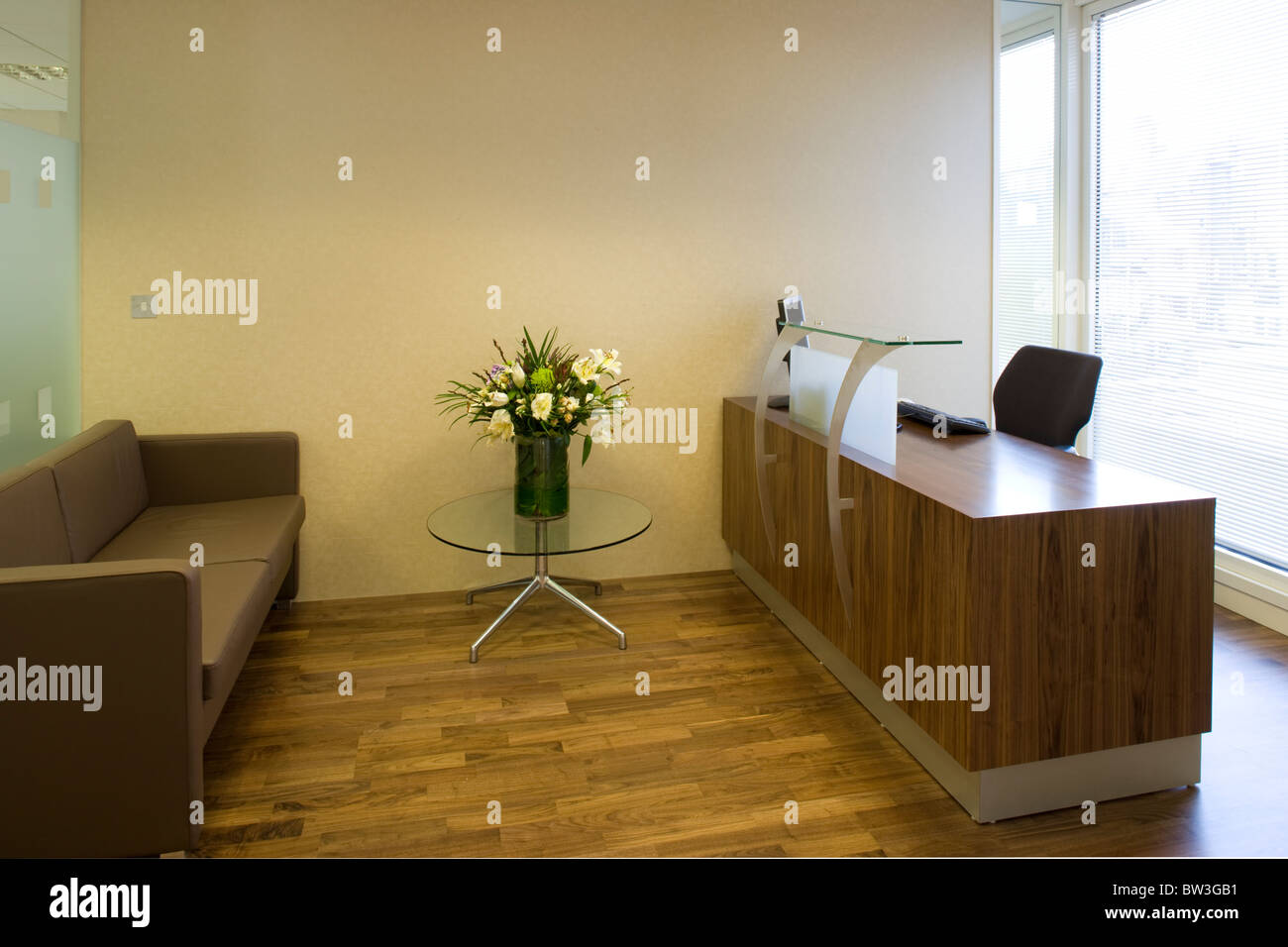 Architecture building contemporary modern reception waiting area workplace office interior hi ...