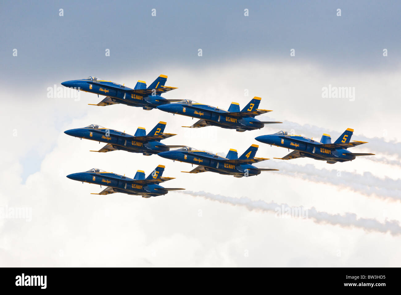 US Navy Flight Demonstration Squadron Blue Angels perform in air show ...