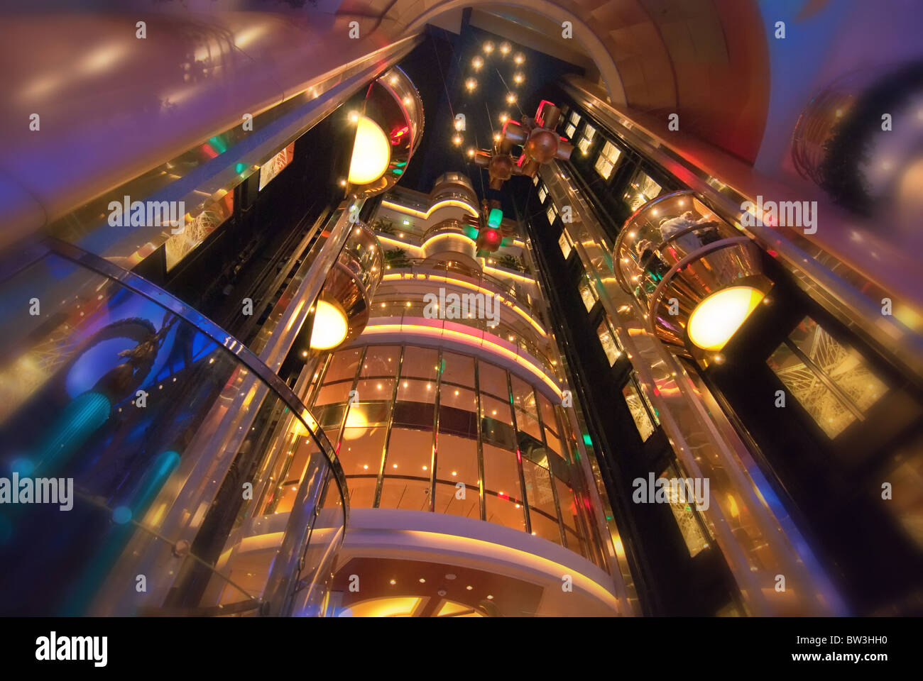 Cruise ship interior hi-res stock photography and images - Alamy