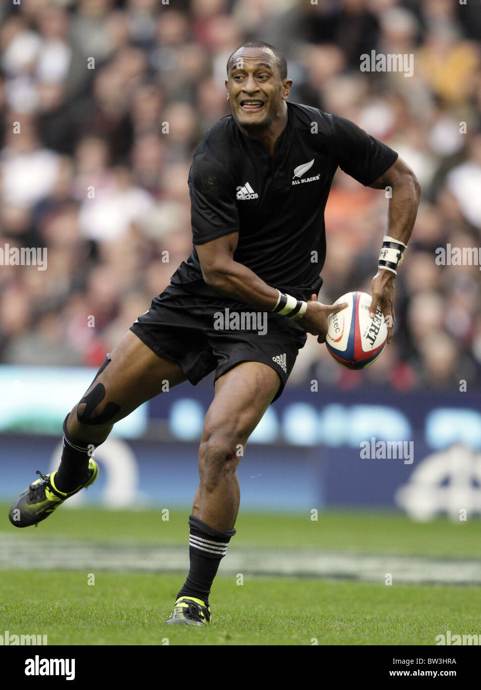 JOE ROKOCOKO NEW ZEALAND RU TWICKENHAM MIDDLESEX ENGLAND 06 November ...