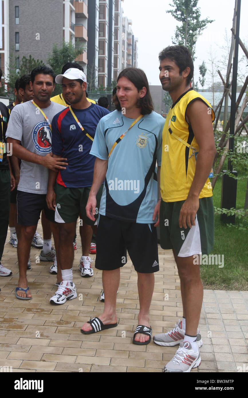 Olympic Spectator Celebrity Round Up Stock Photo - Alamy