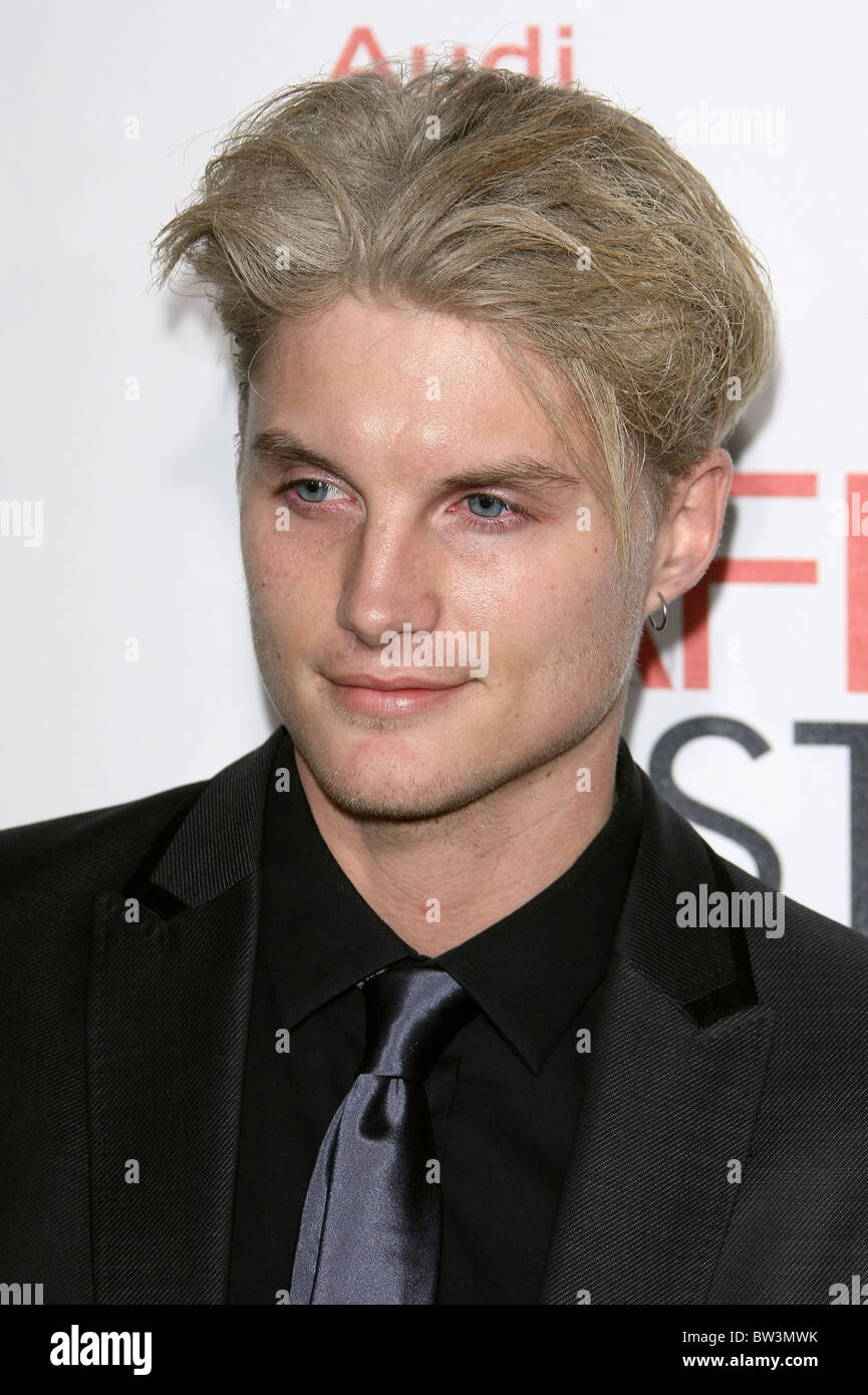 TOBY HEMINGWAY BLACK SWAN. AFI FEST 2010 CLOSING NIGHT GALA HOLLYWOOD ...