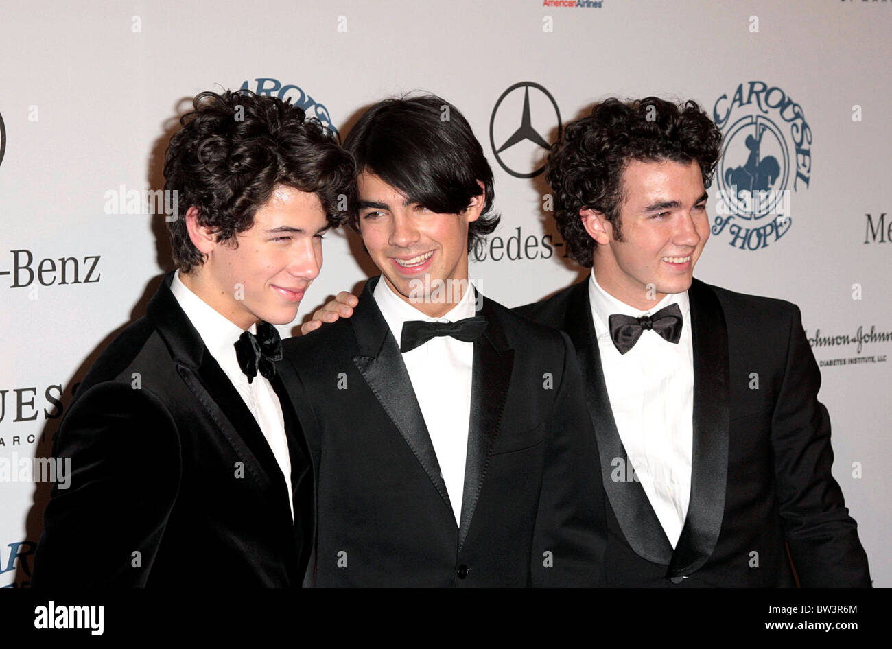 The 30th Anniversary Carousel of Hope Ball Stock Photo - Alamy
