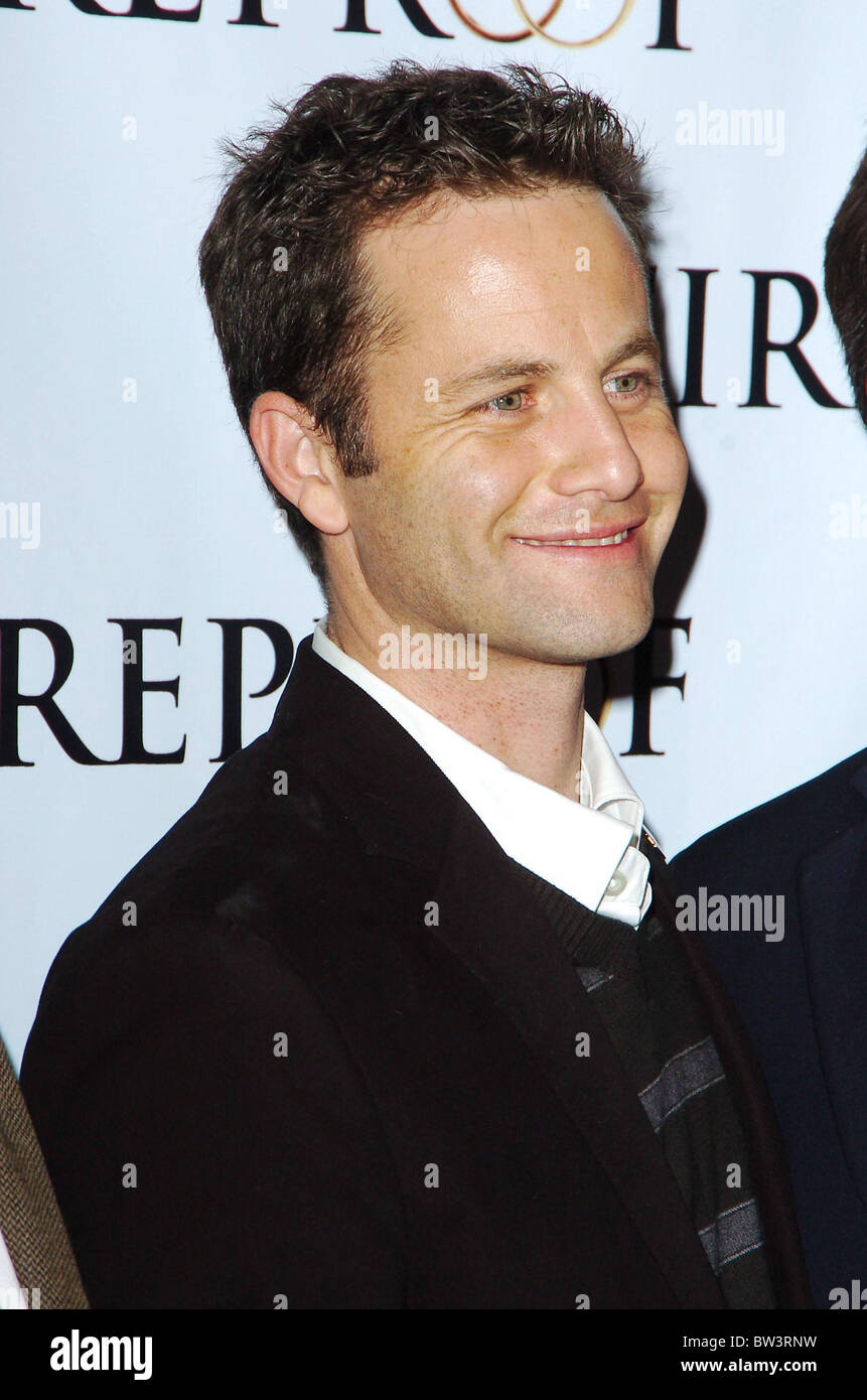 Samuel Goldwyn Films presents FIREPROOF Stock Photo - Alamy