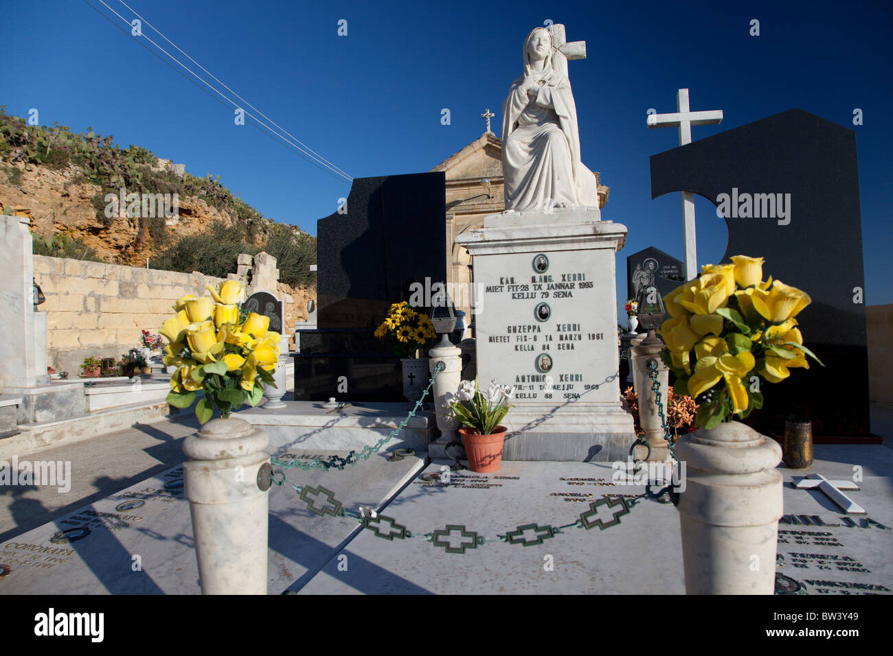 Ornate baroque tombstones adorn graves in cemeteries in the Maltese ...