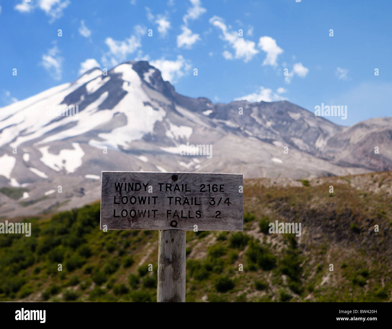 Mt. St. Helens Trail Sign Stock Photo - Alamy