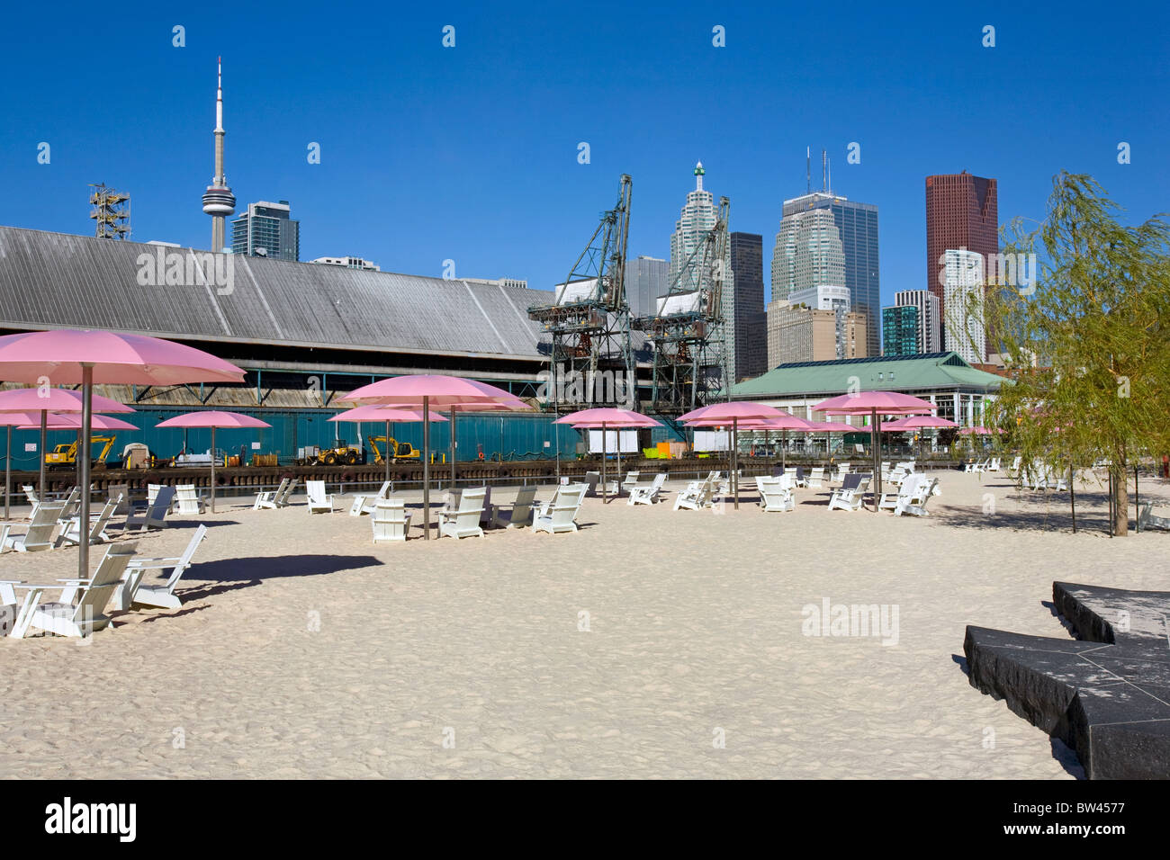 Toronto beach hi-res stock photography and images - Alamy