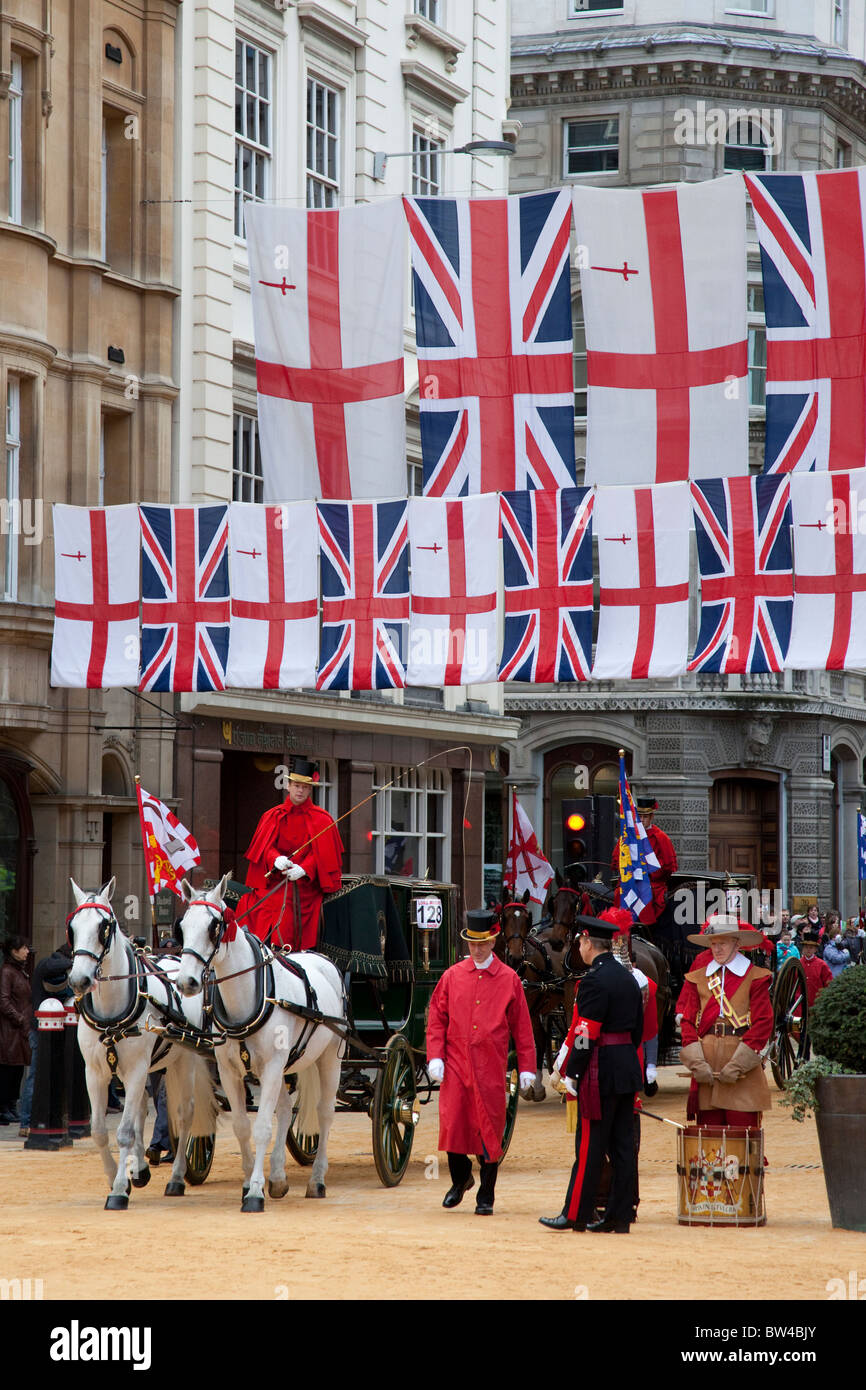 LONDON, ENGLAND - Lord Mayor's Show in the City of London Stock Photo ...