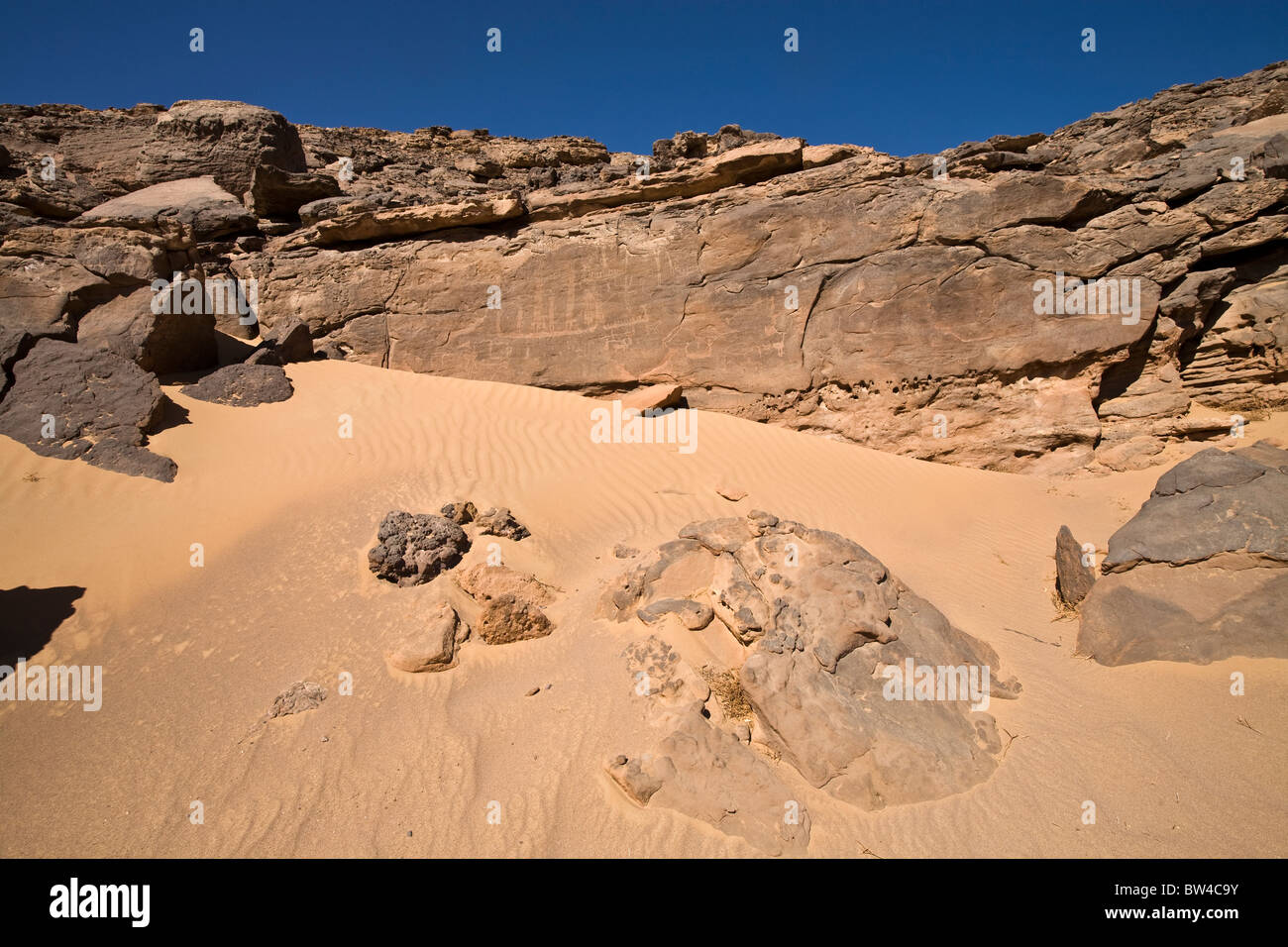 Hans Winkler's famous recorded Rock-Art site 26 in Wadi Abu Wasil in ...