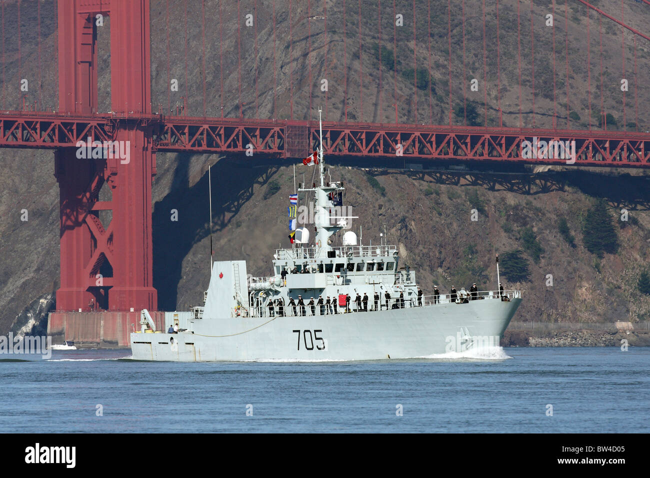 Canadian Navy Kingston class patrol Vessel HMCS Whitehorse (MM 705 ...
