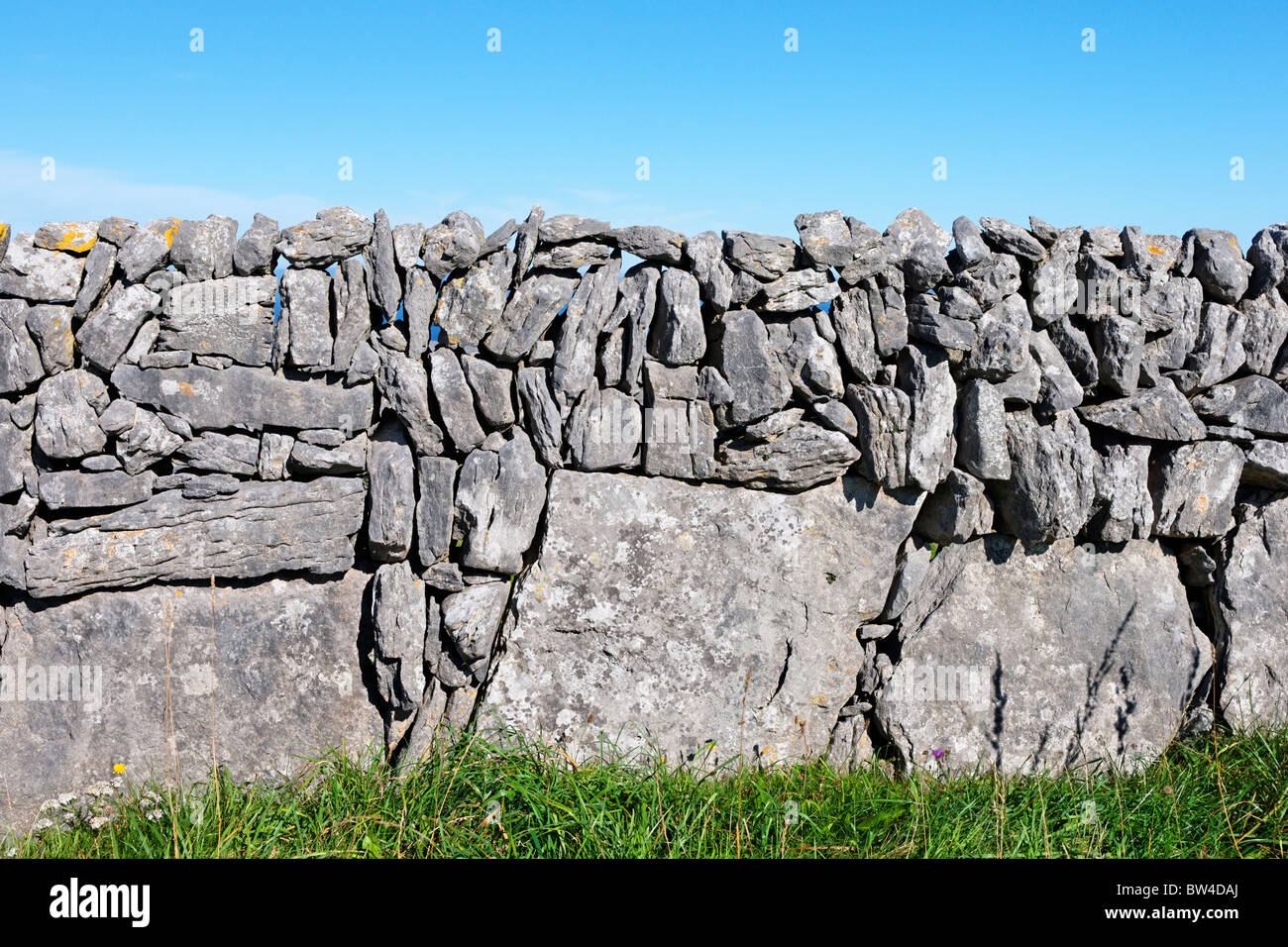 Dry stone wall on Inis Meain, Aran Islands, County Galway, Connaught ...