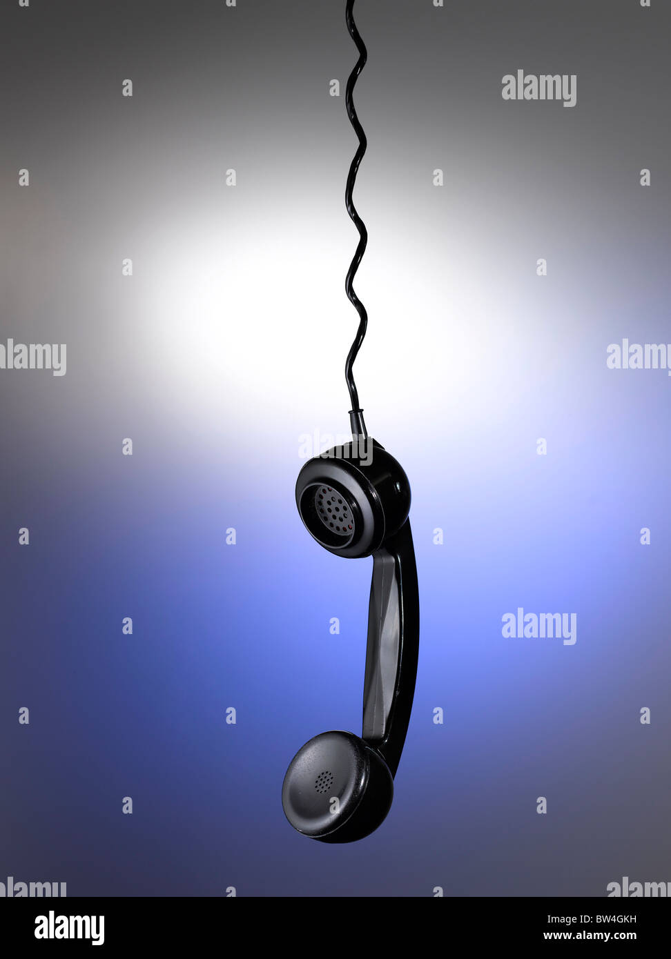 Engaged tone hi-res stock photography and images - Alamy