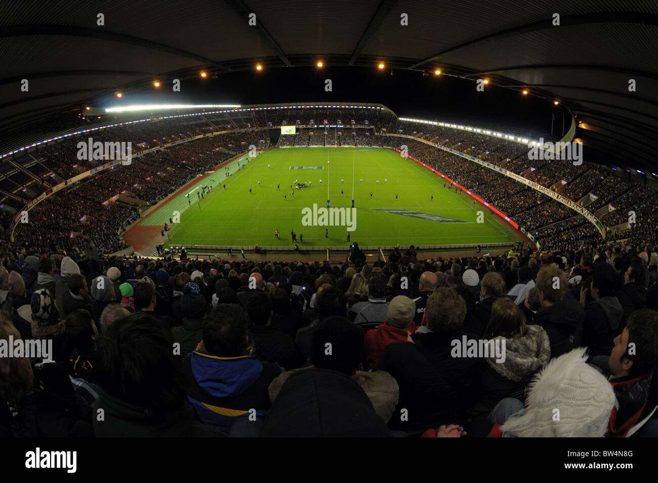 Murrayfield stadium with crowds hi-res stock photography and images - Alamy