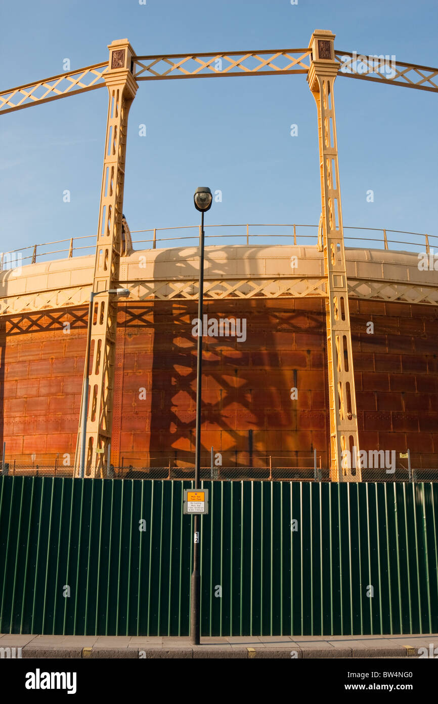 Gasometer in Sands End in south west london Stock Photo - Alamy