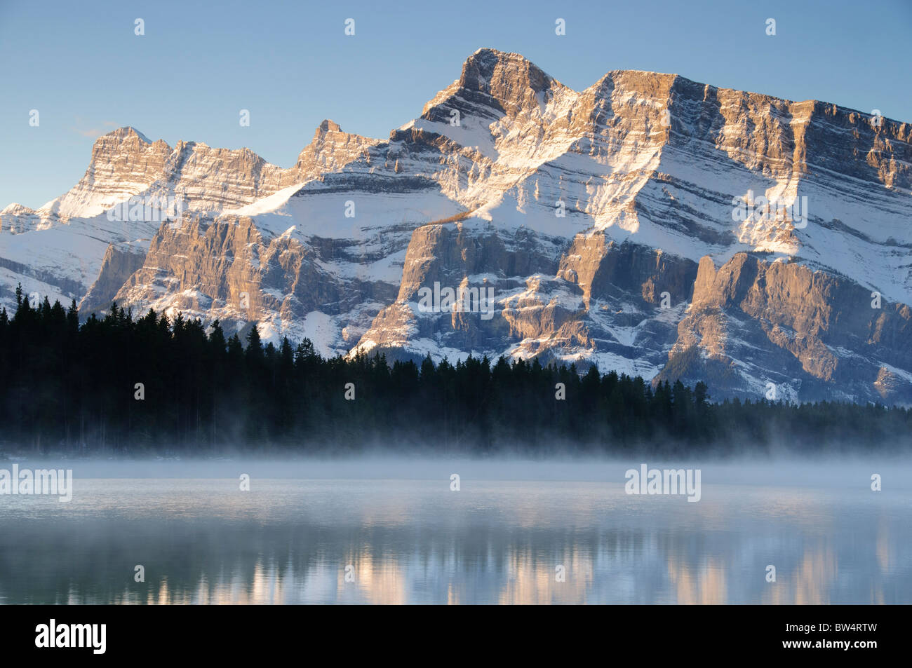 Mt Rundle from Two Jack Lake, Banff National Park Stock Photo - Alamy