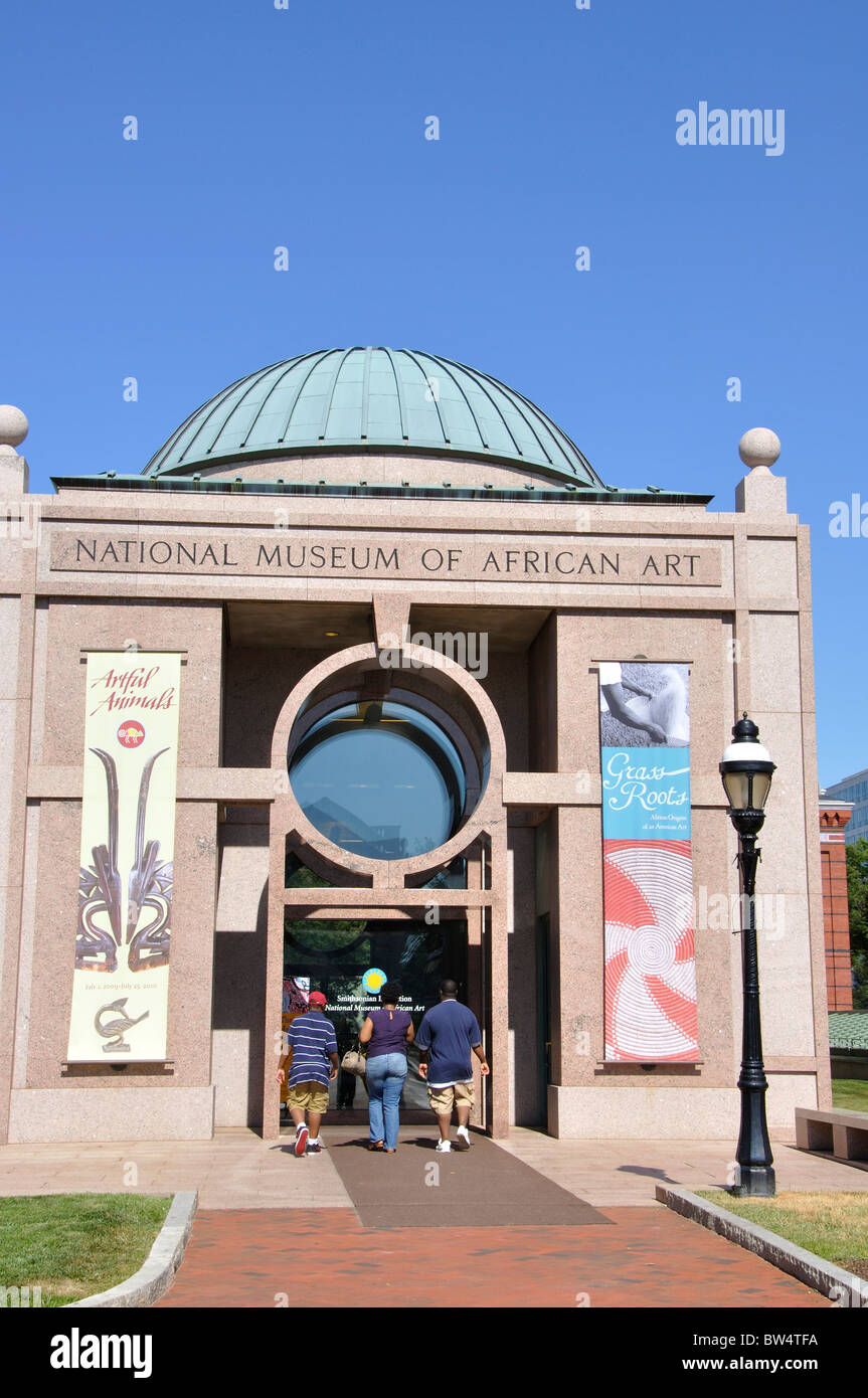 National Museum of African Art, The Smithsonian Castle ( Smithsonian ...
