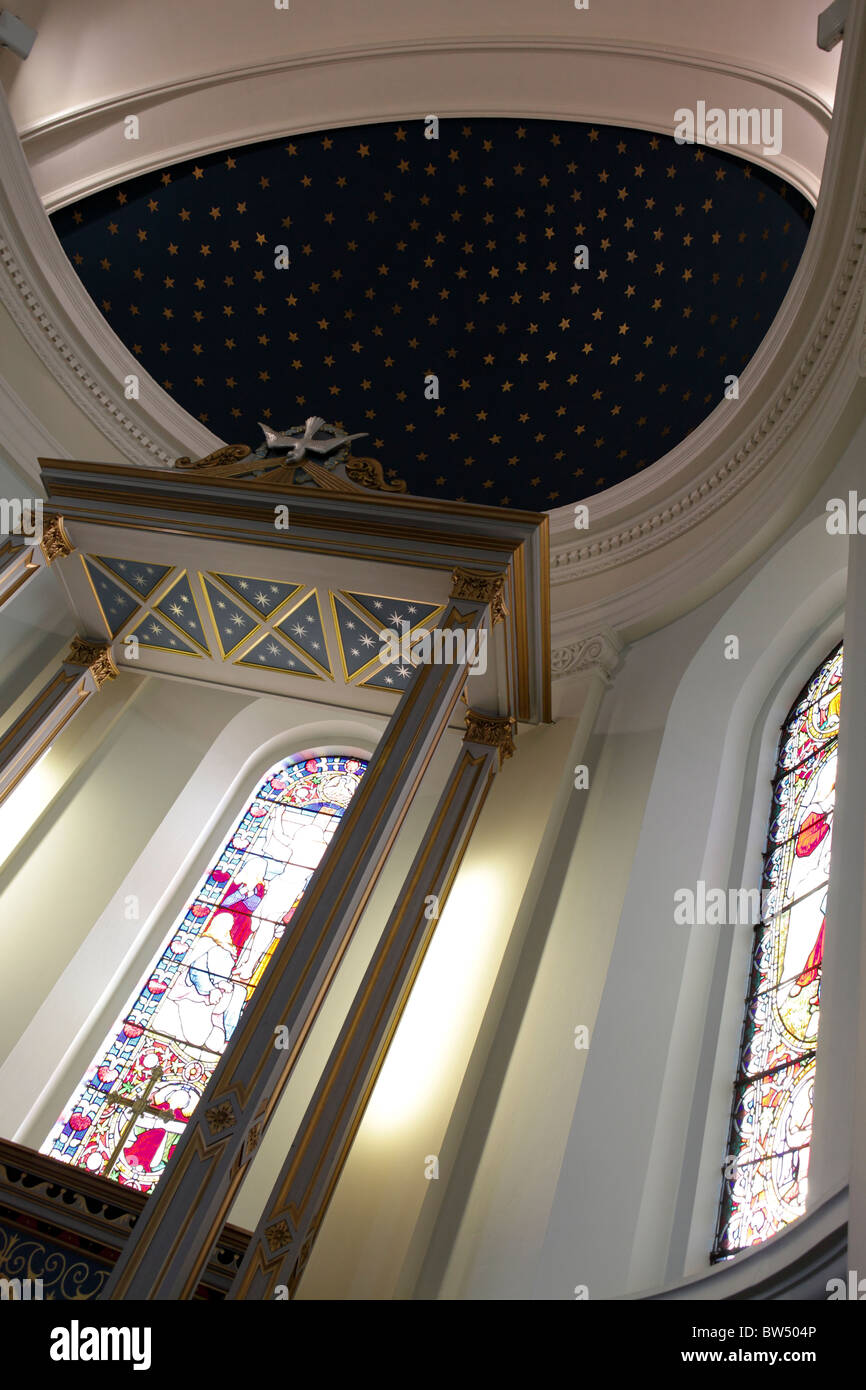 Architectural apse structure hi-res stock photography and images - Alamy