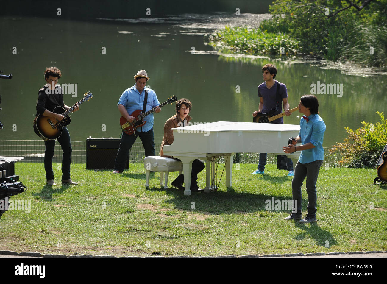 The Jonas Brothers Band Shoots Music Video Stock Photo - Alamy