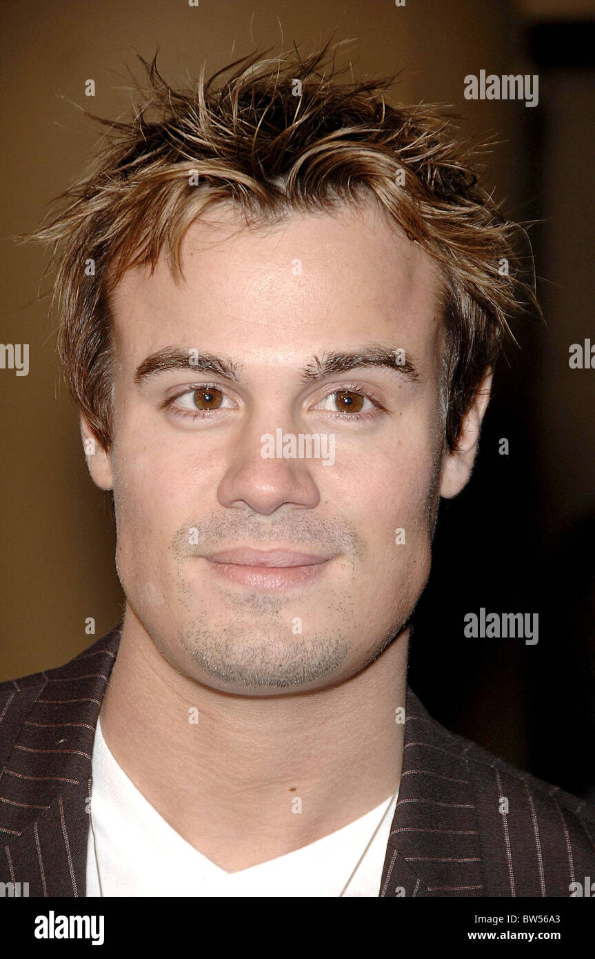 THE HOTTIE AND THE NOTTIE Premiere Stock Photo - Alamy