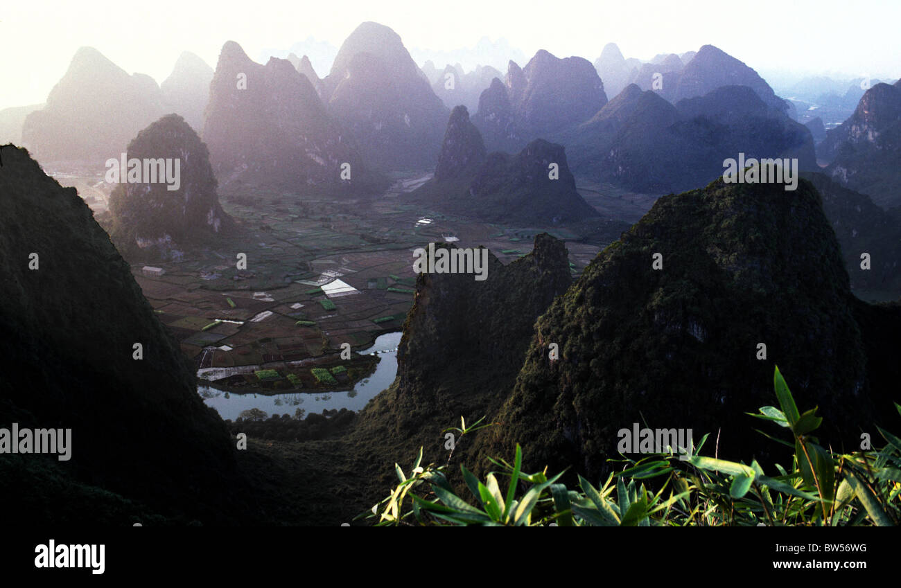 Yangshuo Mountains Across Lijiang River Stock Photo - Alamy