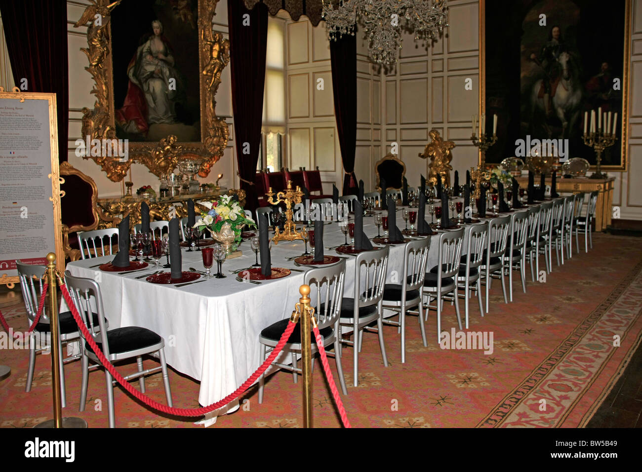 The state Dining Room at Warwick Castle Stock Photo - Alamy