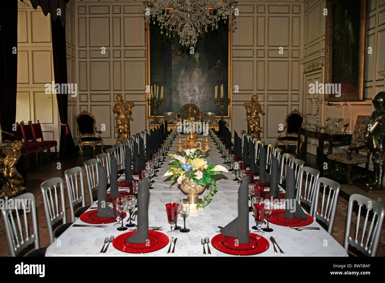 The state Dining Room at Warwick Castle Stock Photo - Alamy