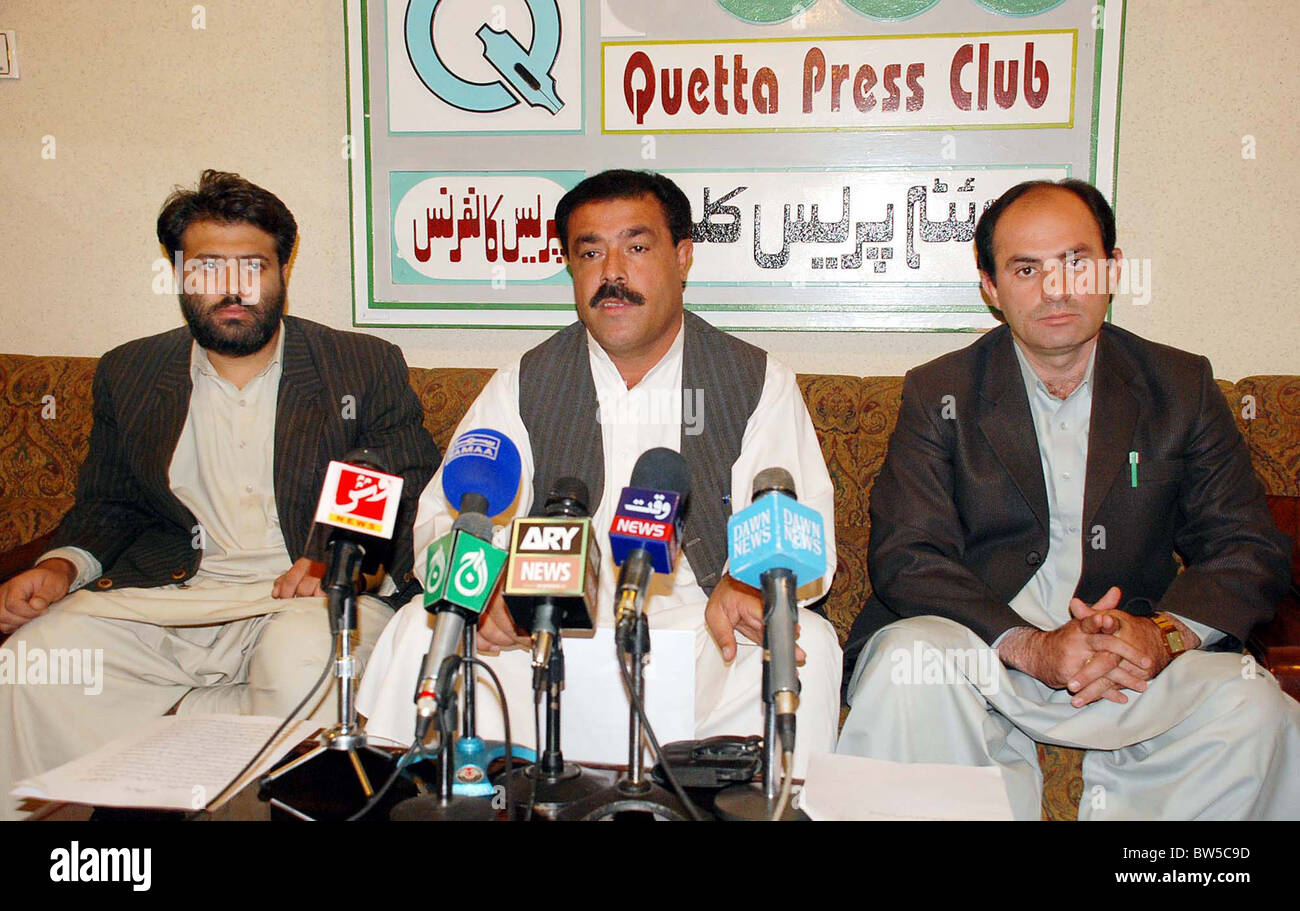 All Pakistan Private School Association President, Malik Rasheed Kakar addresses press ...
