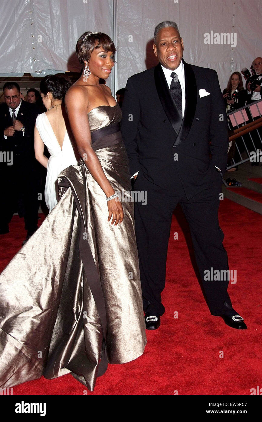 Superheroes: Fashion and Fantasy Gala Stock Photo - Alamy