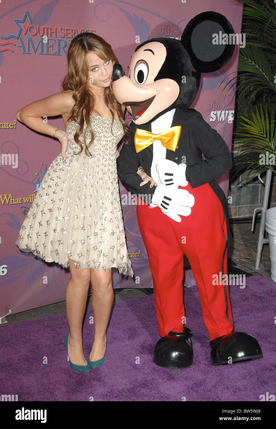 Miley Cyrus Birthday Concert at DisneyLand Stock Photo - Alamy