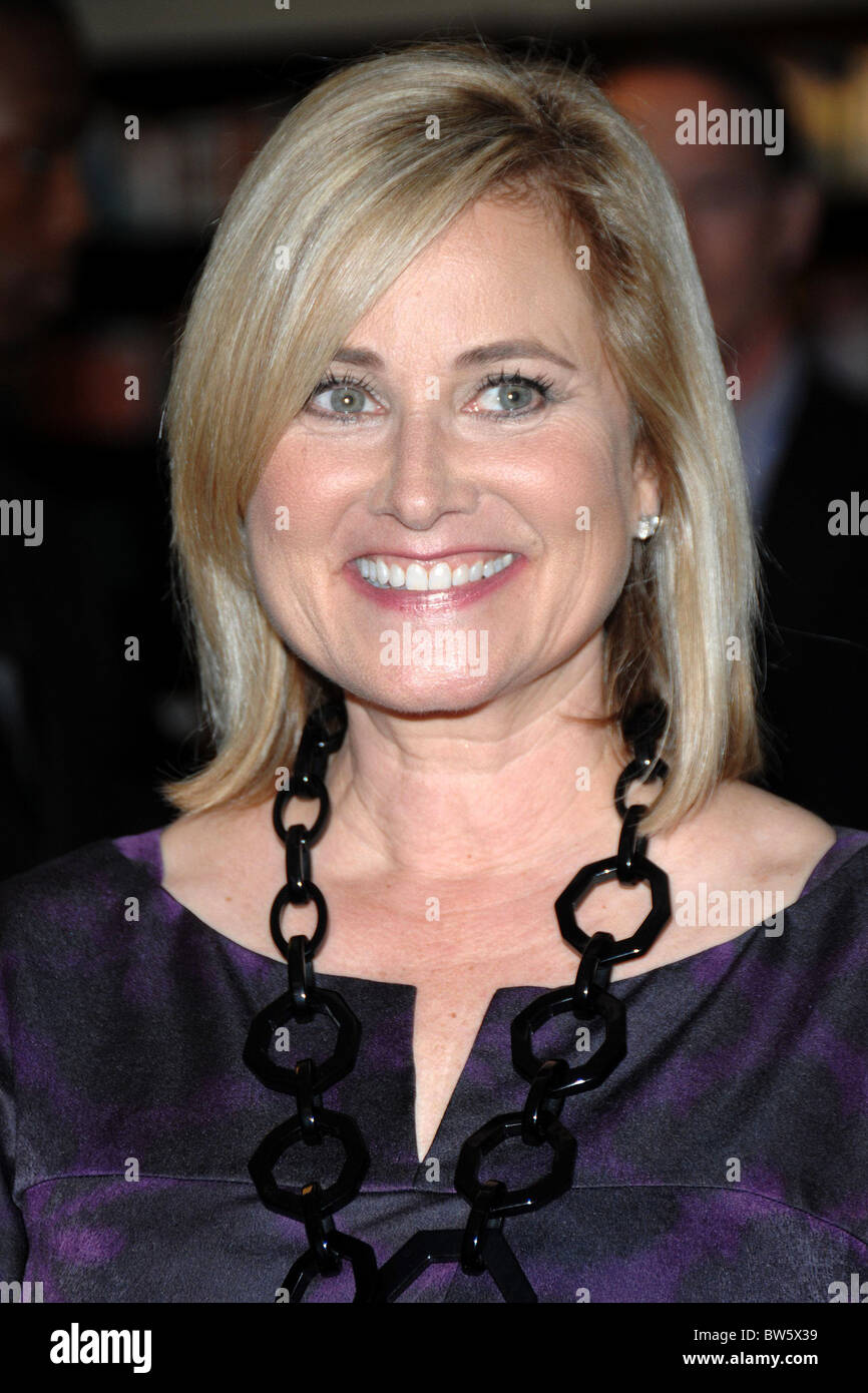 Maureen McCormick Booksigning for Here's The Story: Surviving Marcia ...