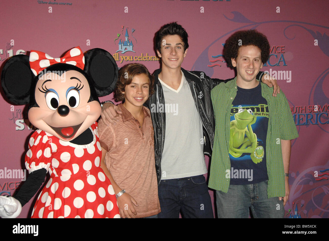 Miley Cyrus Sweet 16 Birthday Party and Concert Stock Photo - Alamy