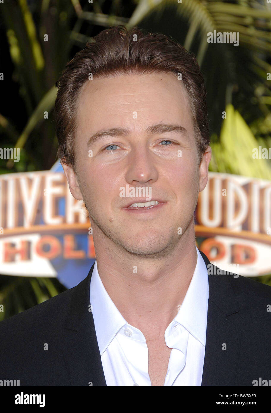 THE INCREDIBLE HULK Premiere Stock Photo - Alamy