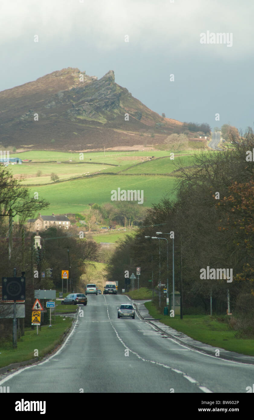 Landscape portrait peak district hi-res stock photography and images ...