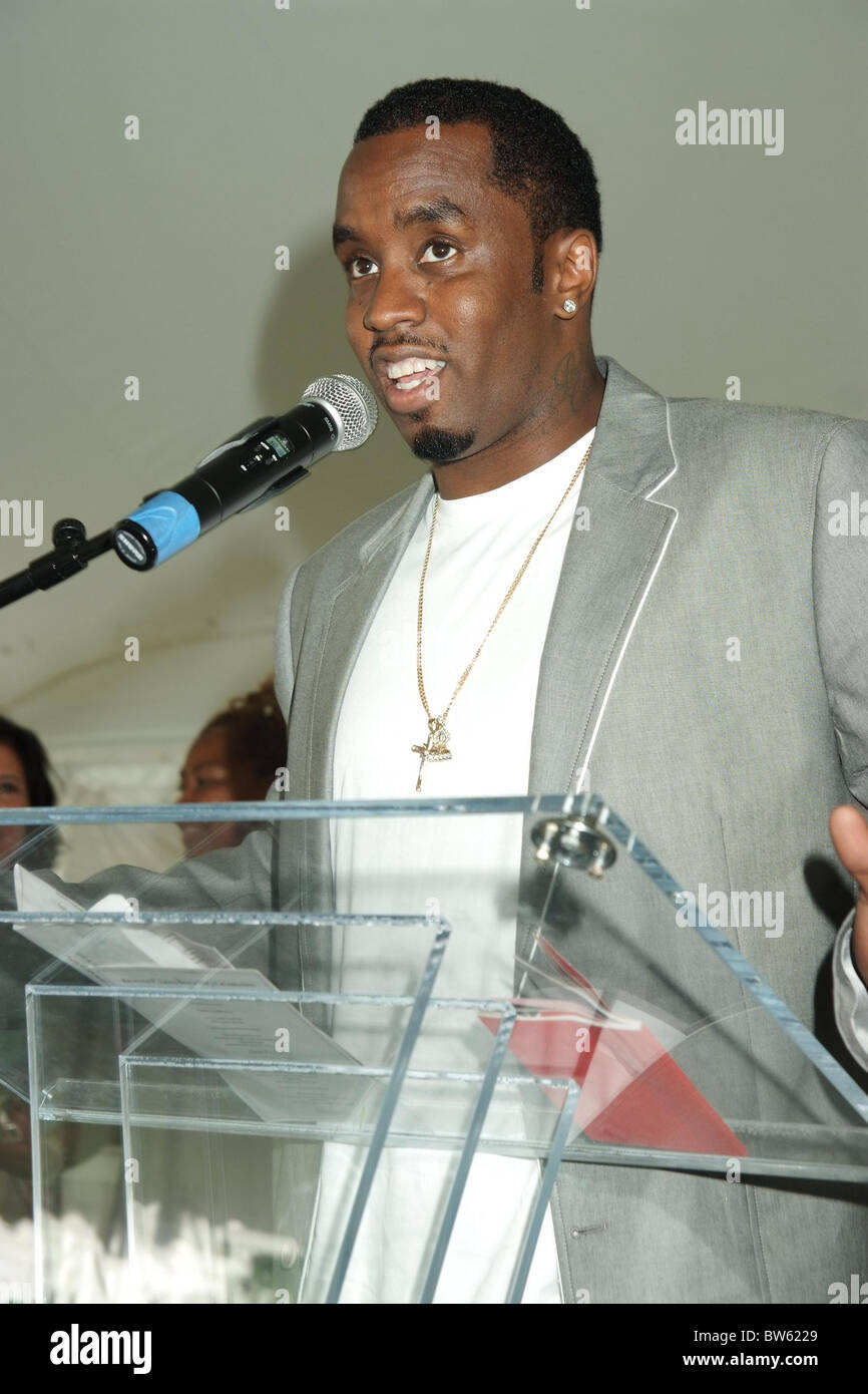 The Reginald F. Lewis Foundation Award and Museum Benefit Stock Photo ...