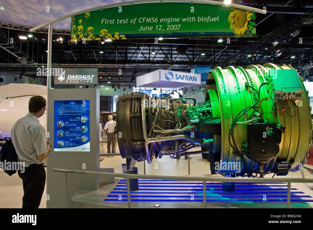 Biofuel airline industry hi-res stock photography and images - Alamy