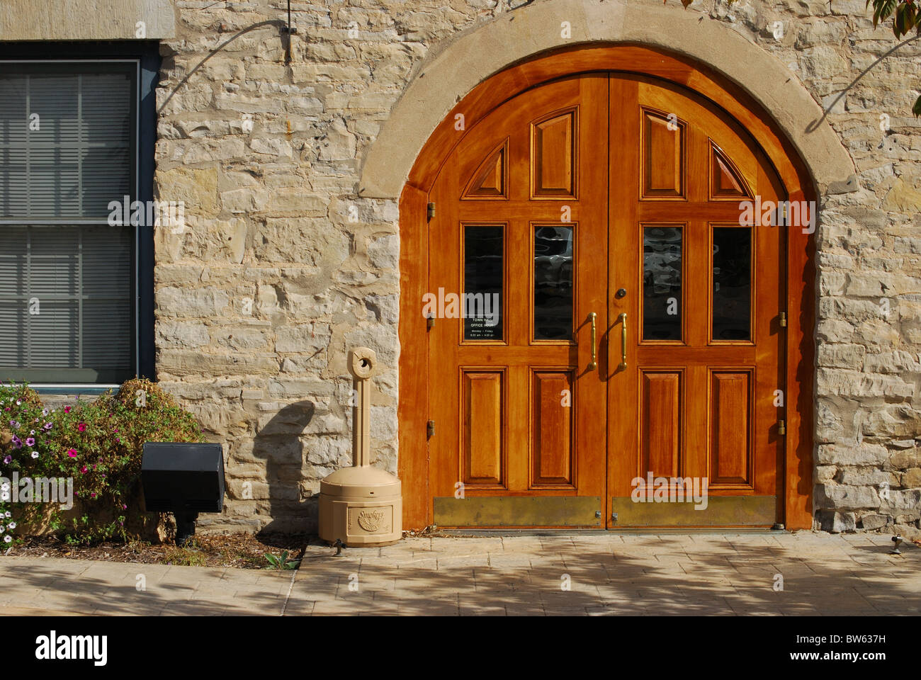 Old mill door hi-res stock photography and images - Alamy