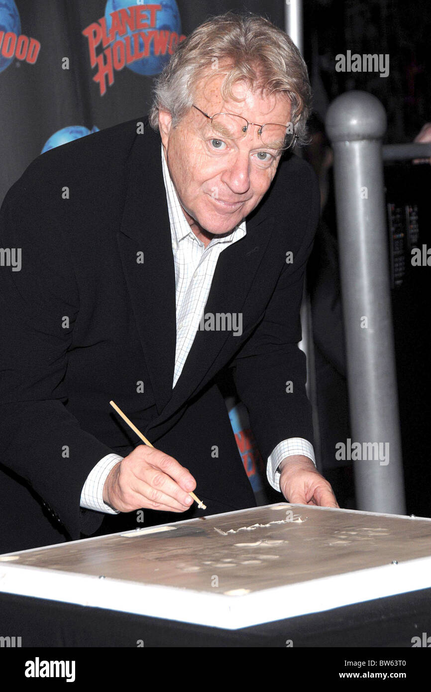 Planet Hollywood Handprint Ceremony for Jerry Springer Stock Photo - Alamy
