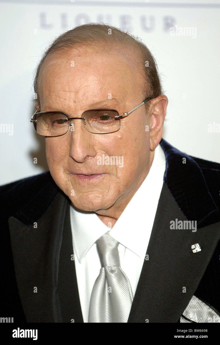 2008 clive davis pre grammy party hi-res stock photography and images ...
