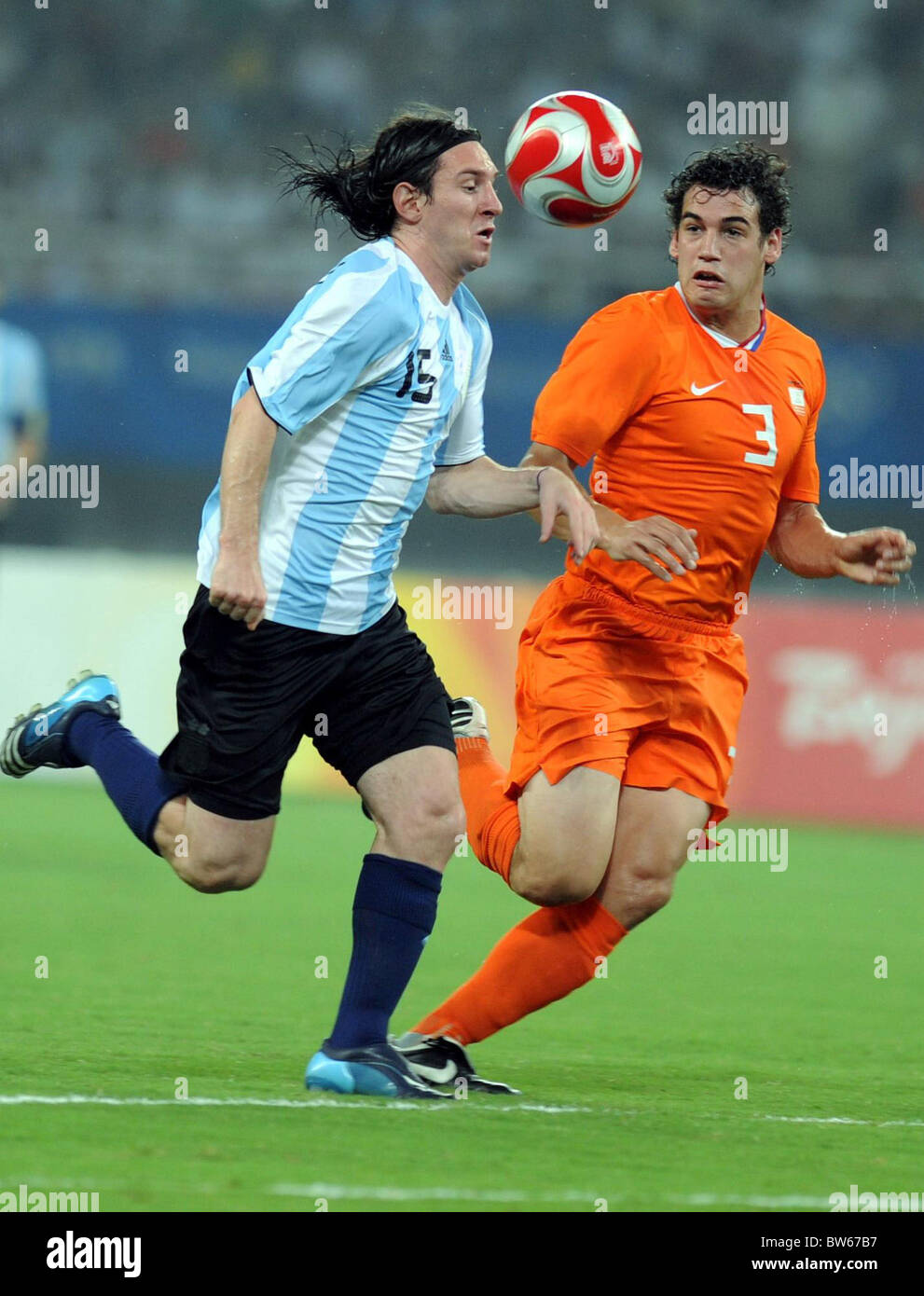 Lionel messi in the olympic games hi-res stock photography and images ...
