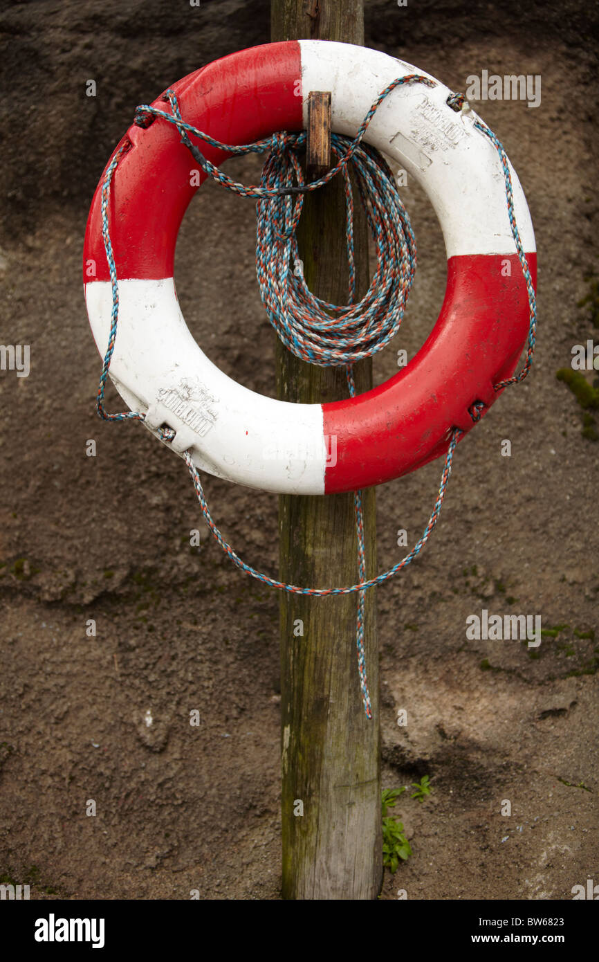 Life saving ring hi-res stock photography and images - Alamy