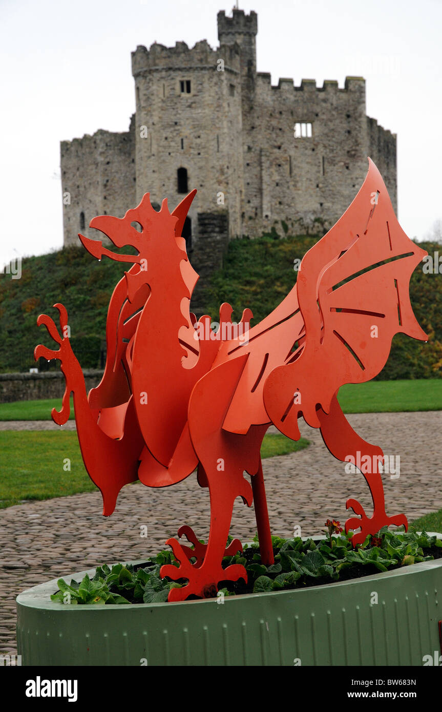 Red Welsh Dragon at Cardiff Castle Wales Stock Photo - Alamy