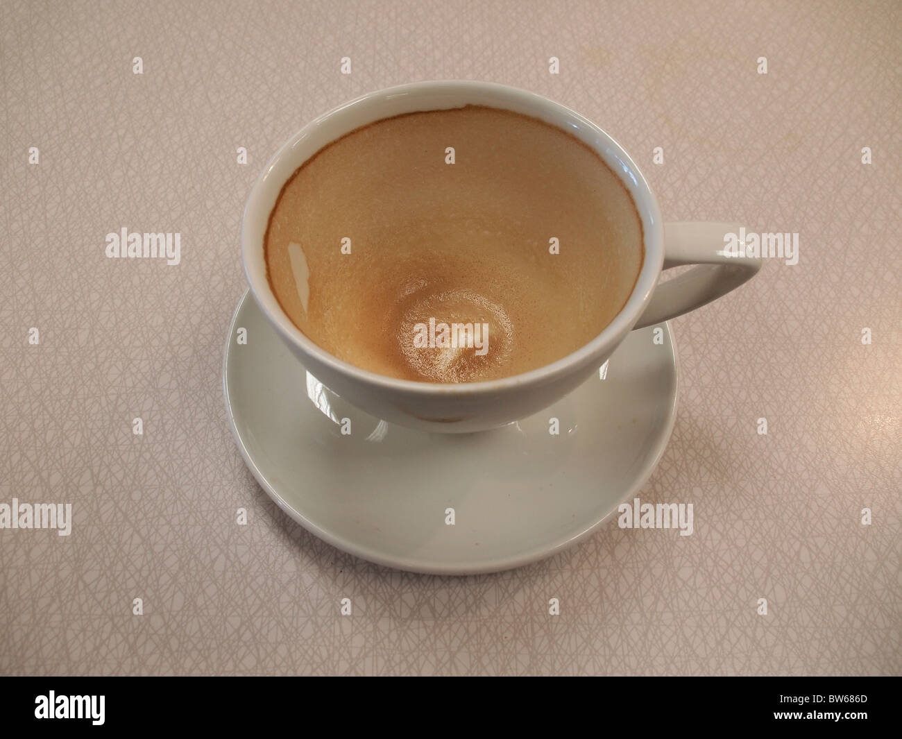 Empty coffee cup Stock Photo - Alamy