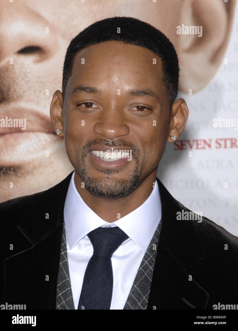 Will smith seven pounds 2008 hi-res stock photography and images - Alamy