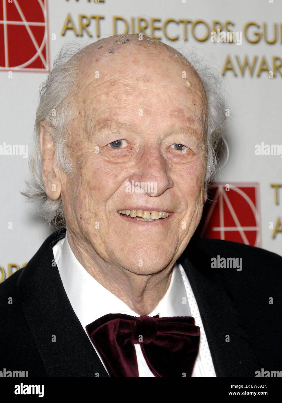 Ray harryhausen hi-res stock photography and images - Alamy