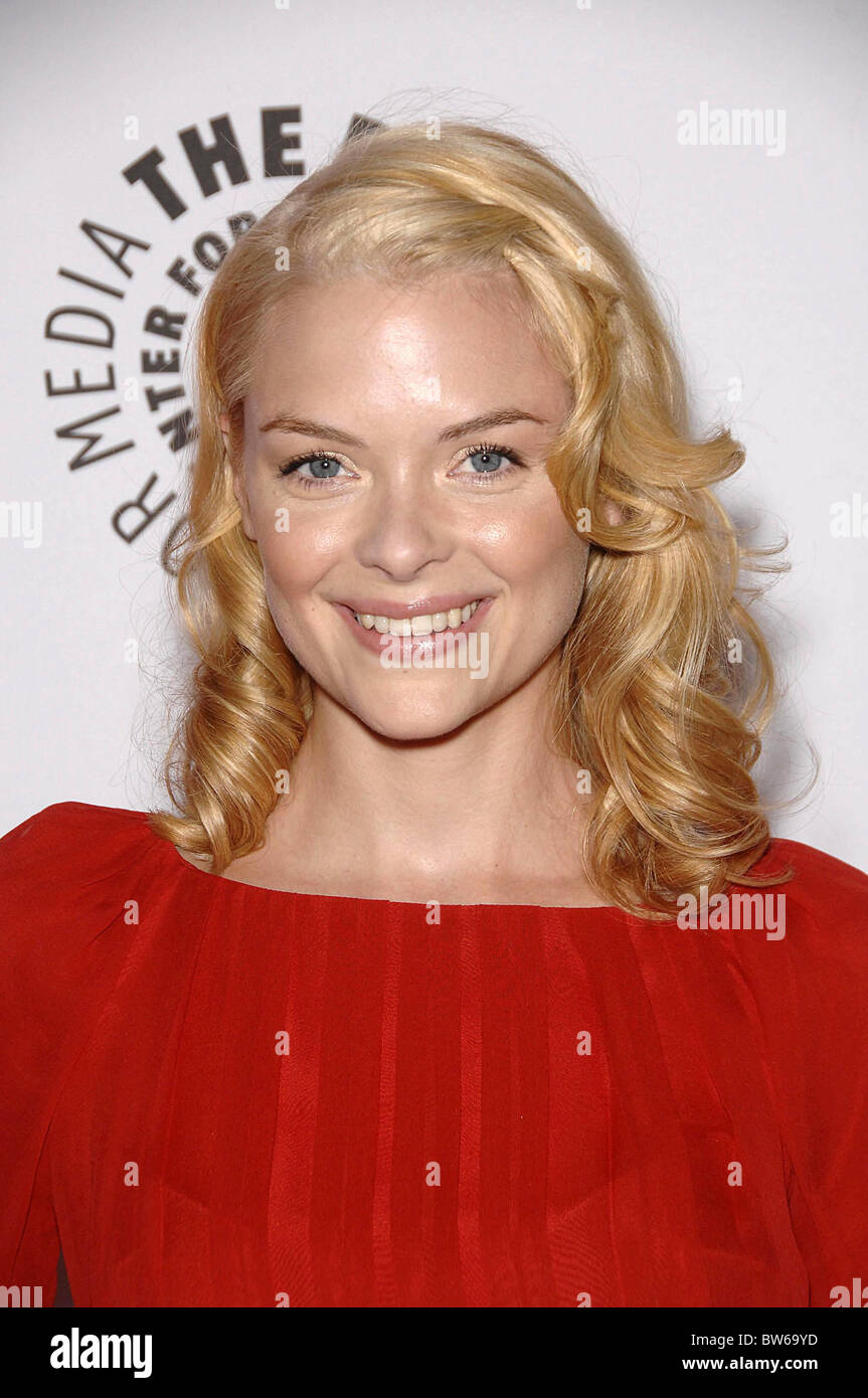 Fall tv preview cbs hi-res stock photography and images - Alamy